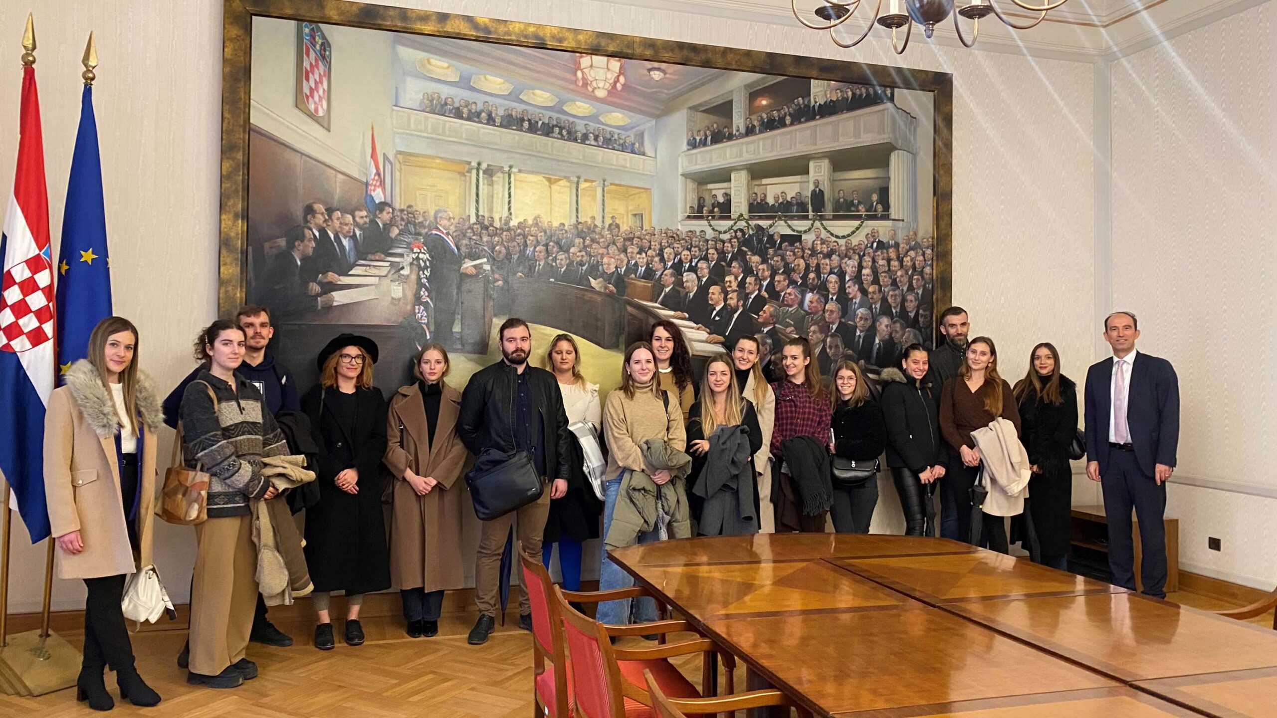 Studenti sociologije na predstavljanju državnog proračuna u Hrvatskom saboru | Hrvatsko ...